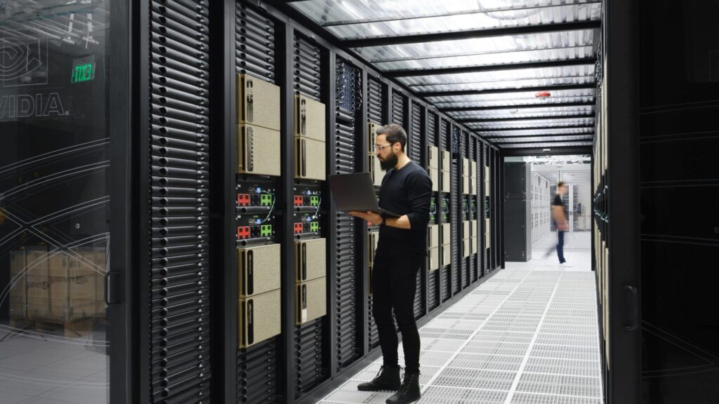 수조 개의 파라미터 LLM 트레이닝 및 실시간 추론을 제공하는 NVIDIA GB200 NVL72 - NVIDIA ...